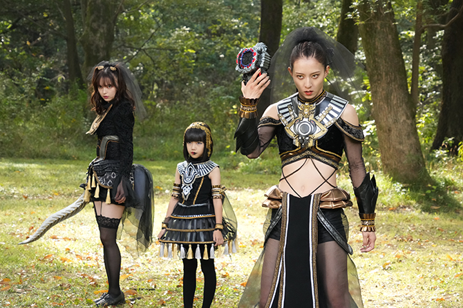 前回までのストーリー｜仮面ライダーガッチャード｜テレビ朝日