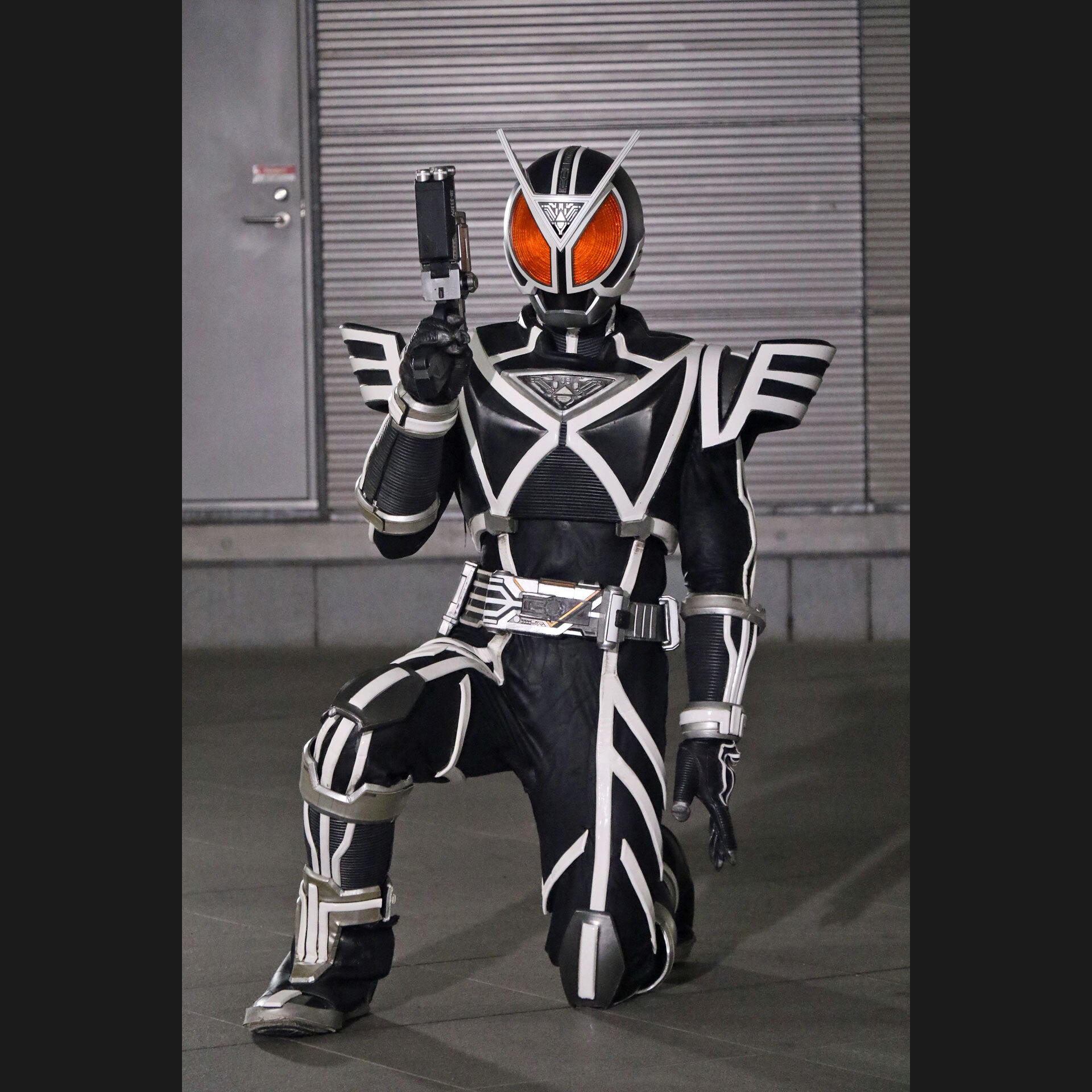 TTFCにてオリジナルシリーズ始動！ 第一弾はゲンムVSデルタ!! 『仮面ライダーアウトサイダーズep.0 ゲンムズのおわりと計画のはじまり』10月16日（日）配信開始！｜ニュース｜東映特撮 ...